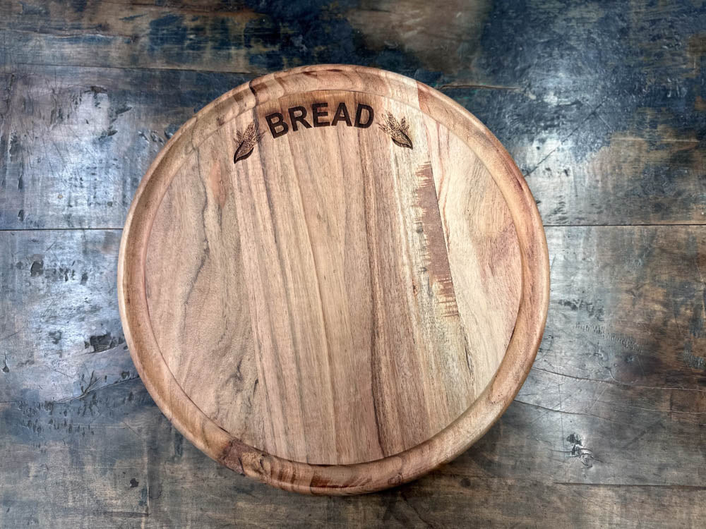 Round bread board aw280 – The Chopping Board Company